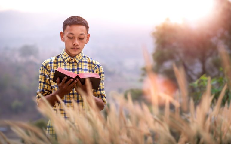 100 Strong Biblical Boys Names (and their meanings) - The Naming Nook